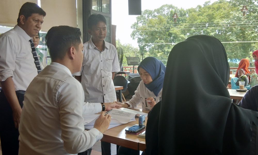 32 Calon User Sakatama Kembali Tanda Tangan Akad Kredit – Ujung Jari