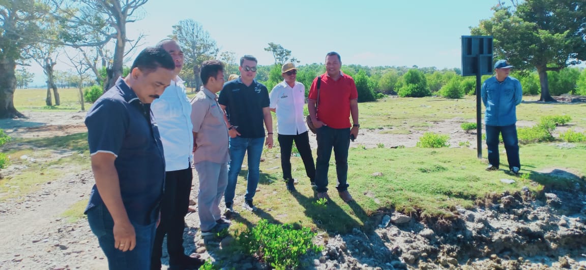 Perum Perindo Bakal Kembangkan Budidaya Perikanan di Takalar - Ujung Jari