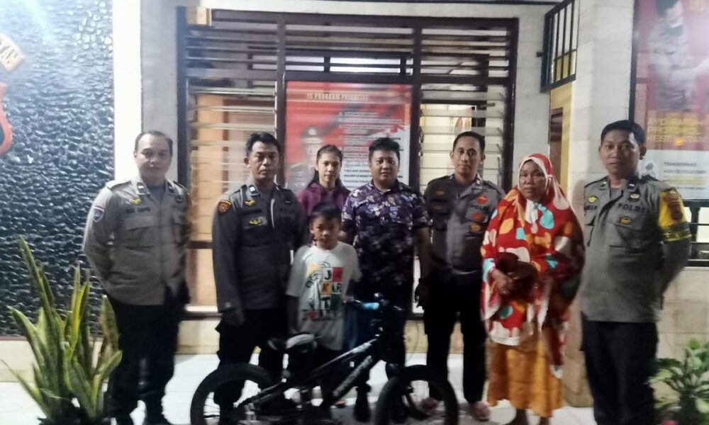 Sering Dikasari Ibu Tiri, Bocah Ini Nekad Naik Sepeda Dari Barru Tujuan Makassar Cari Ibu ...
