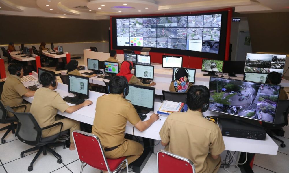 Dilengkapi Alat Perekam, Ribuan CCTV Diskominfo Makassar Pantau ...