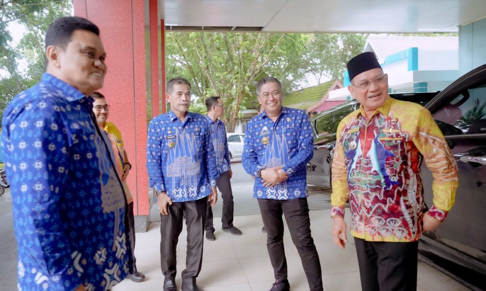 Suardi-Sayed Jafar Tindaklanjuti Jalur Garongkong-Kotabaru – Ujung Jari