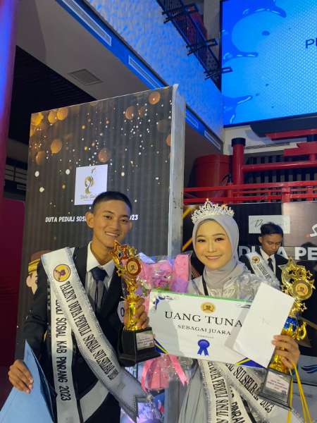 Siswa SMAN 2 Pinrang Runner Up 1 Putri Duta Peduli Sosial Sulselbar ...