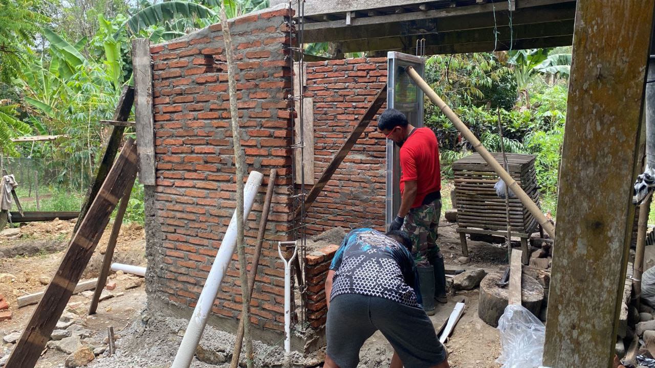 Pembangunan Dua Unit MCK di Kalempang Meningkatkan Pola Hidup Sehat ...