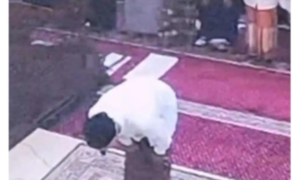 INNALILLAHI, Kabar Duka dari Takalar: Anre Gurutta Haji (AGH) Dr Mujahid Said MAg Tutup Usia di ...