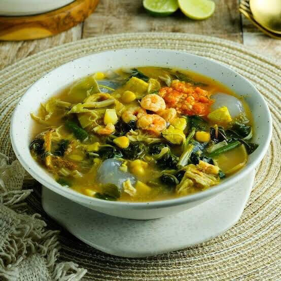 Cita Rasa Unik Kapurung Makanan Khas Luwu Raya - Ujung Jari